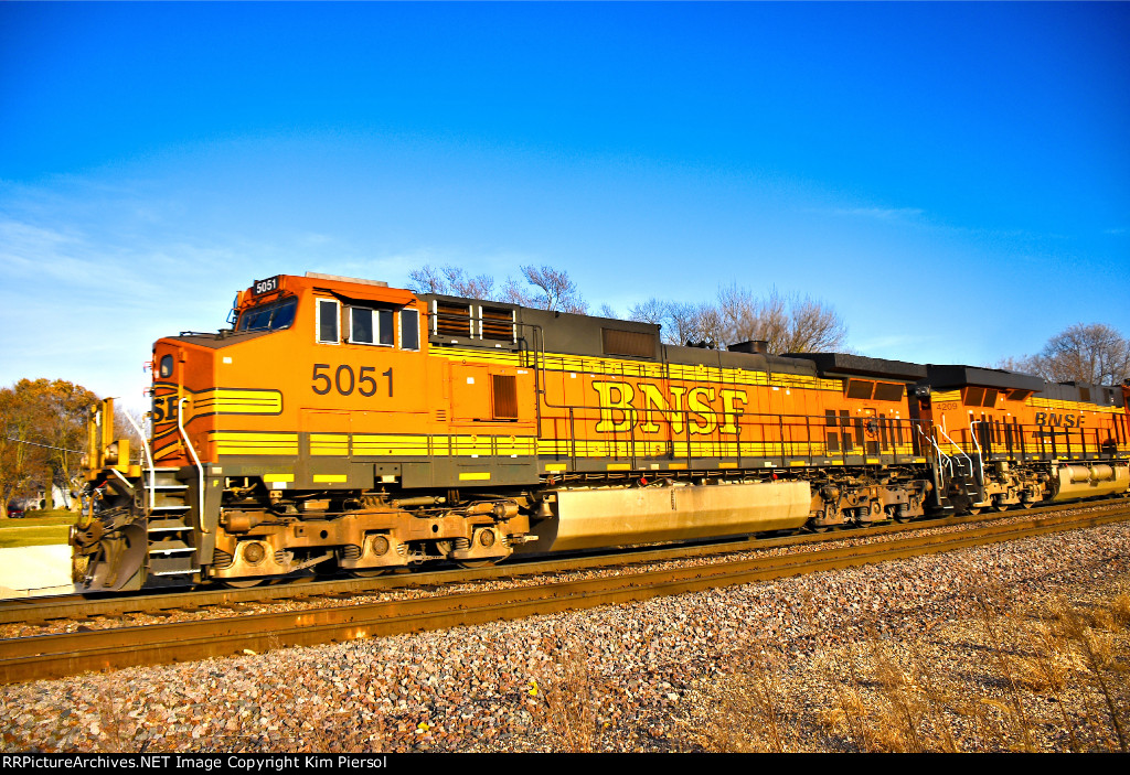 BNSF 5051